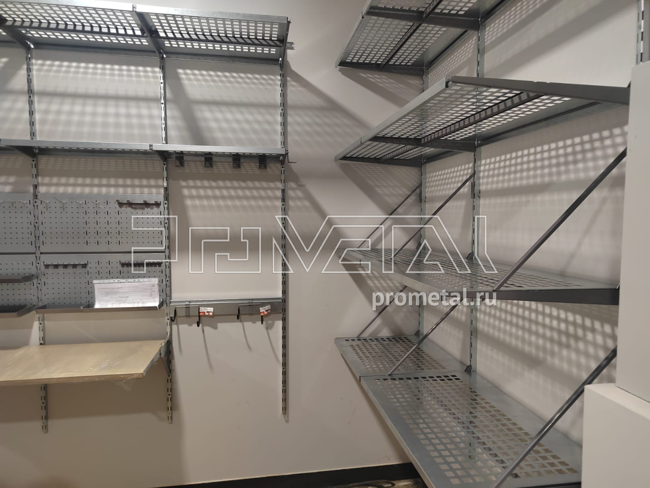 Система хранения для хозблока в Московской области